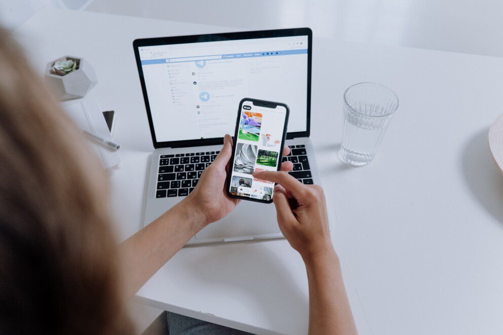 Mobile Advertising: Definition, Types, Expert Tips & Examples | Shoutem