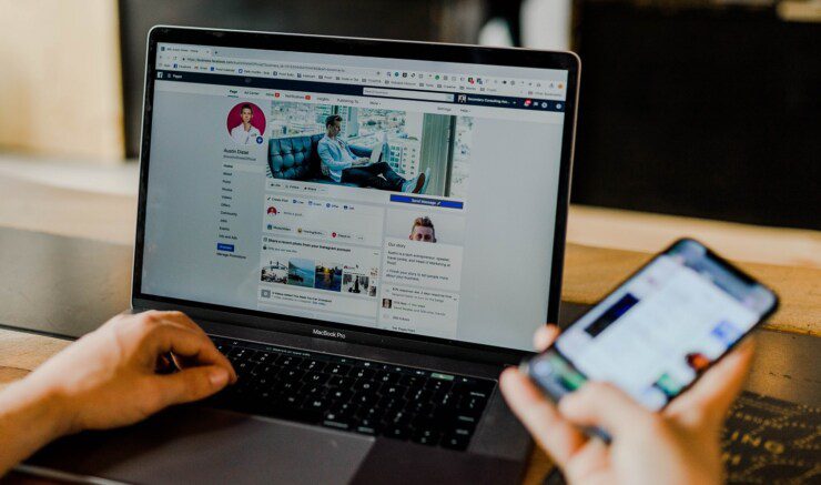 What is Interstitial Advertising? Pros & Cons & Examples [Guide]